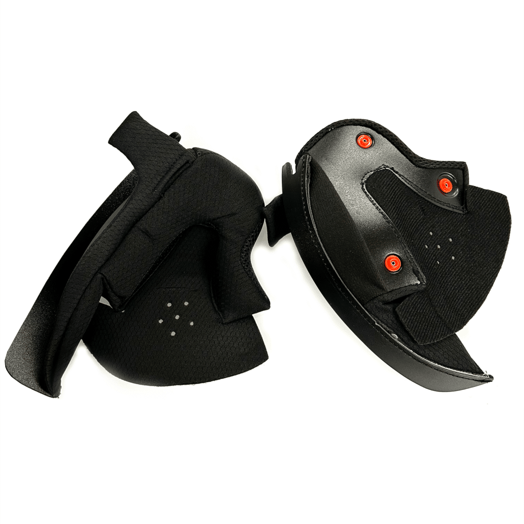 901 SV Cheek Pads • Castle X